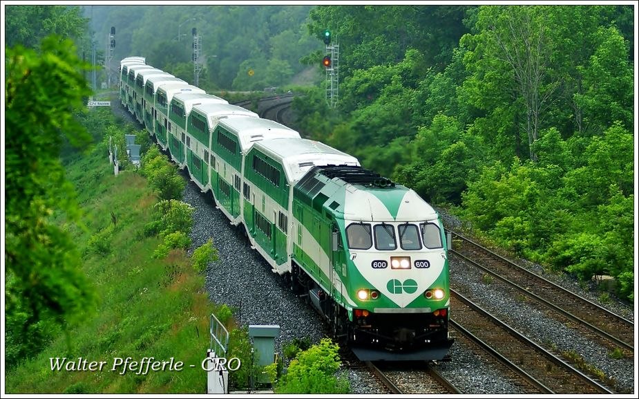 Canadian Railway Observations - AMT & GO Commuter