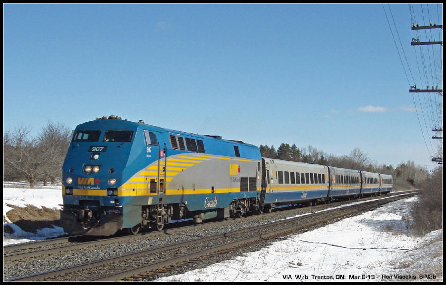 CRO - http://www.canadianrailwayobservations.com - VIA Rail