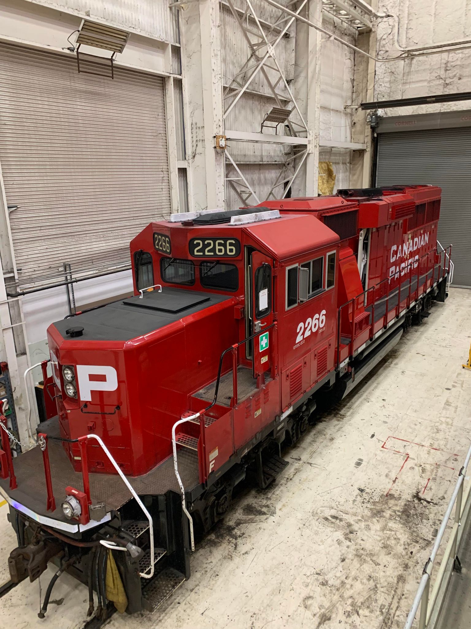 Canadian Railway Observations : Locomotive Shops